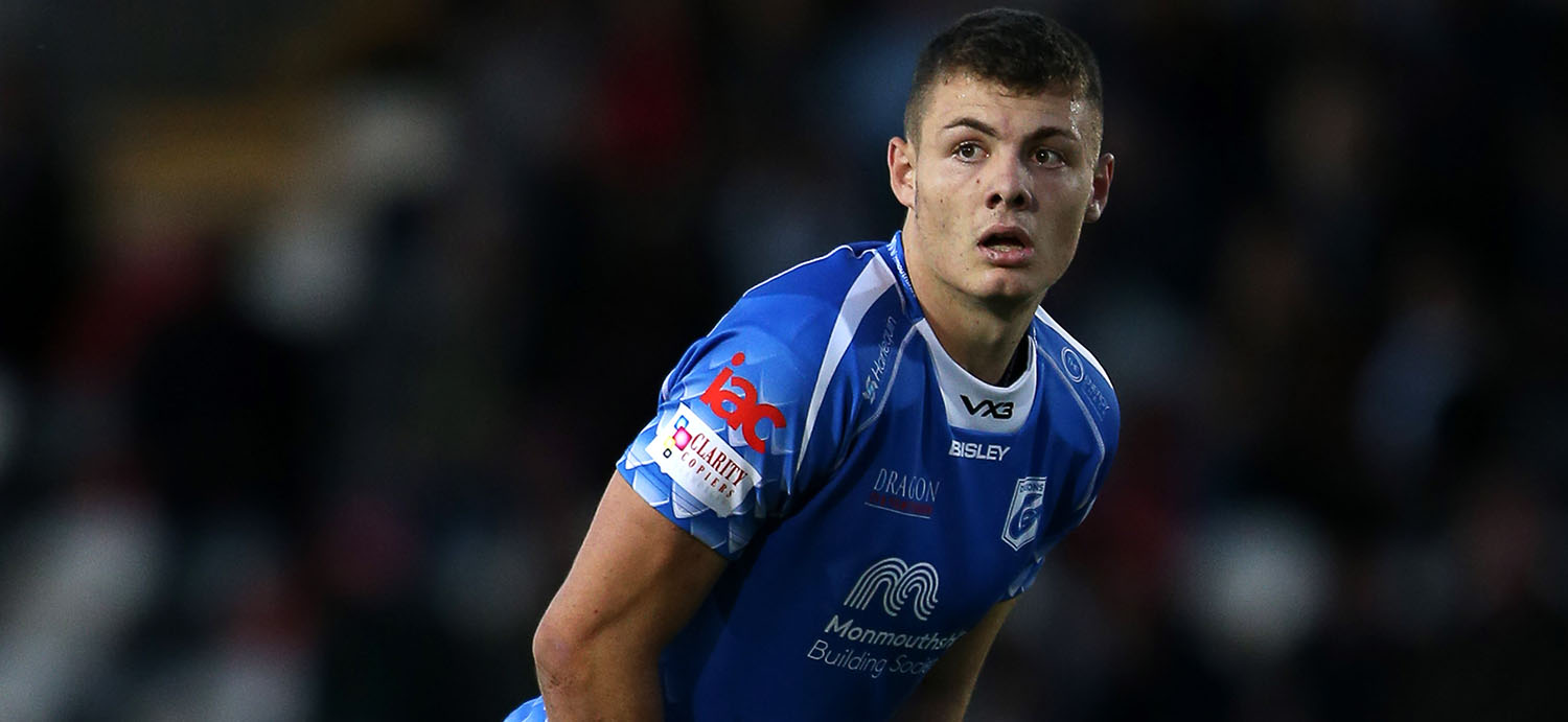 Dragon News : Smith aims to provide Wales firepower