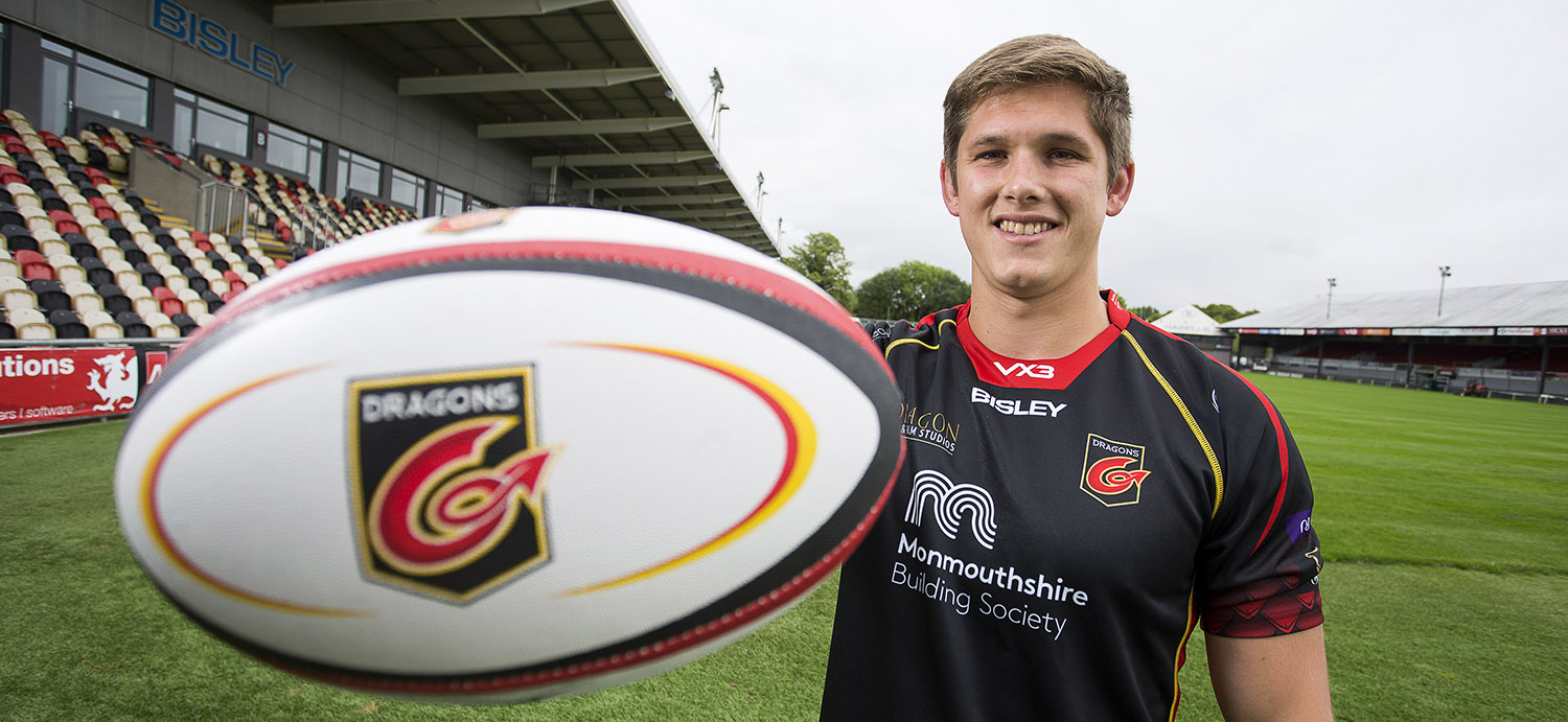 Dragon News : Centre Griffiths joins Dragons