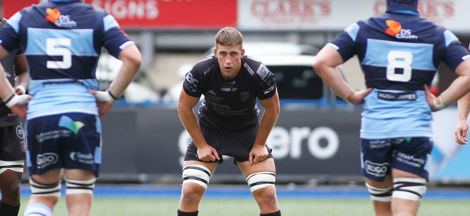 Dragon News : Taylor locks down new deal