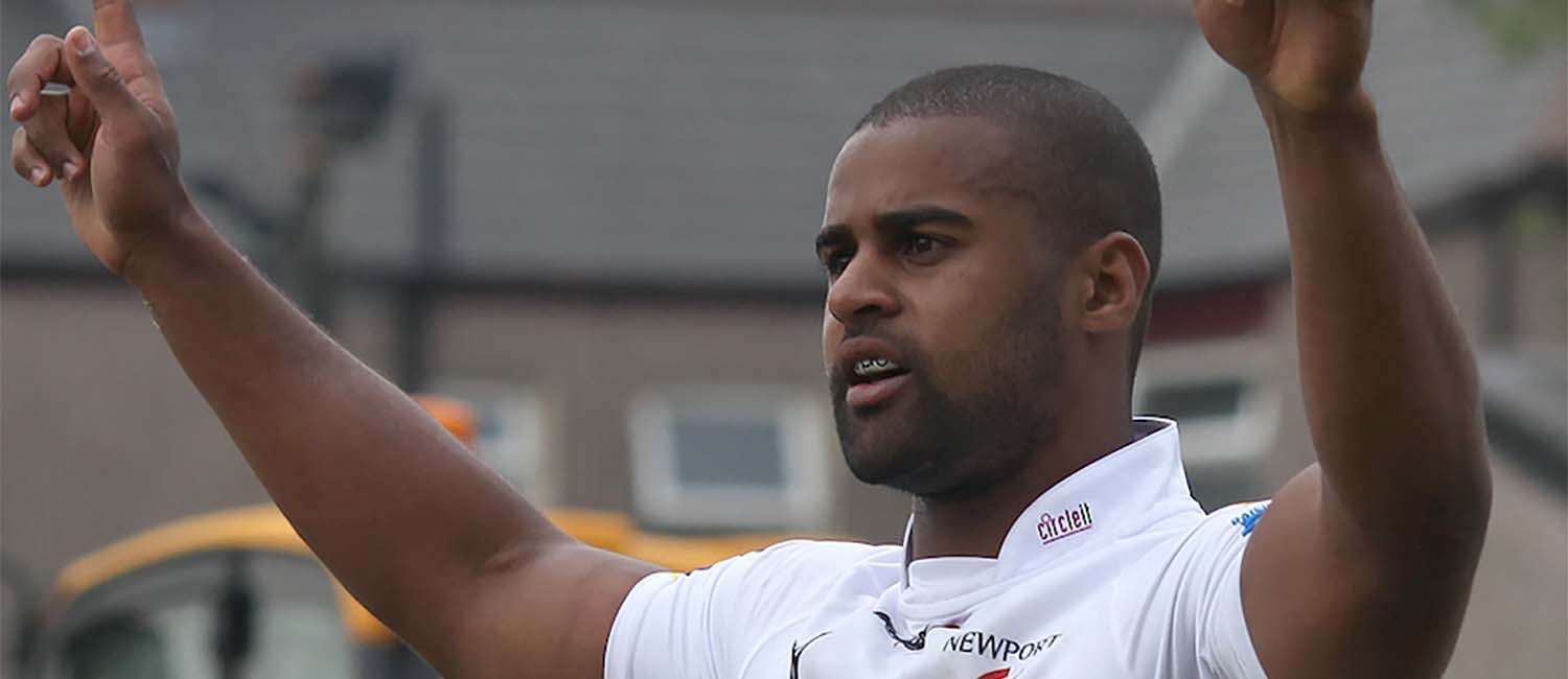 Dragon News : Ultimate XV: Aled Brew