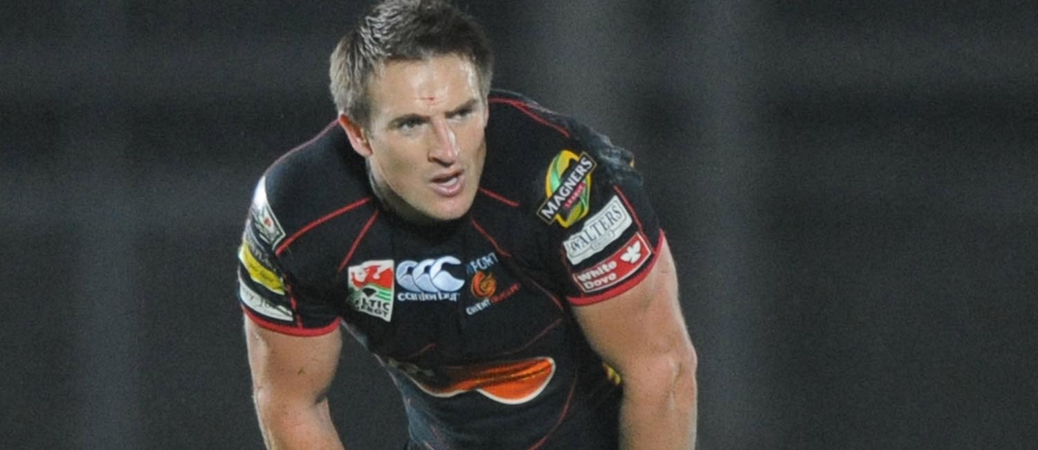 Dragon News : Ultimate XV: Matthew J Watkins