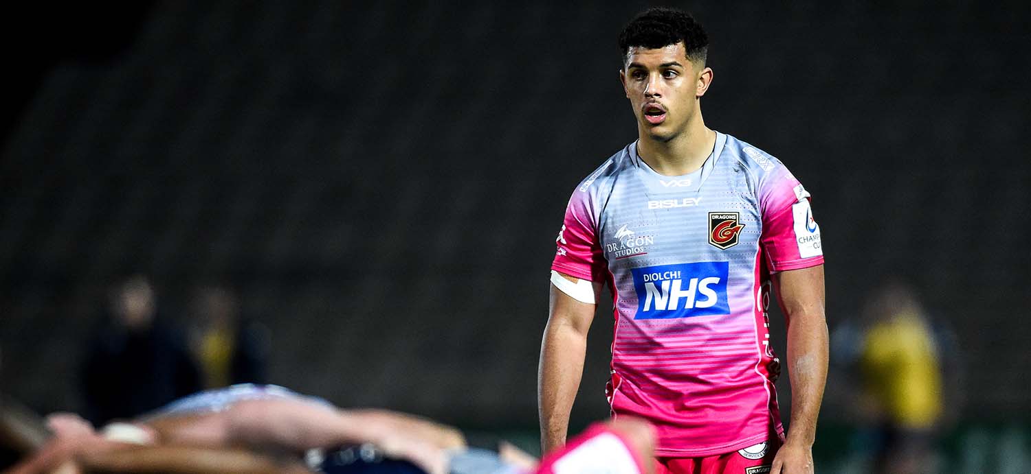 Dragon News : Life in the fast lane for Dyer