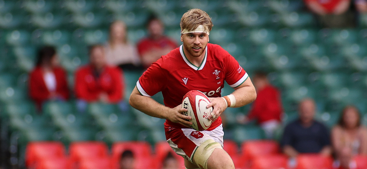 Dragon News : Wainwright Targeting Rodney Parade Fortress