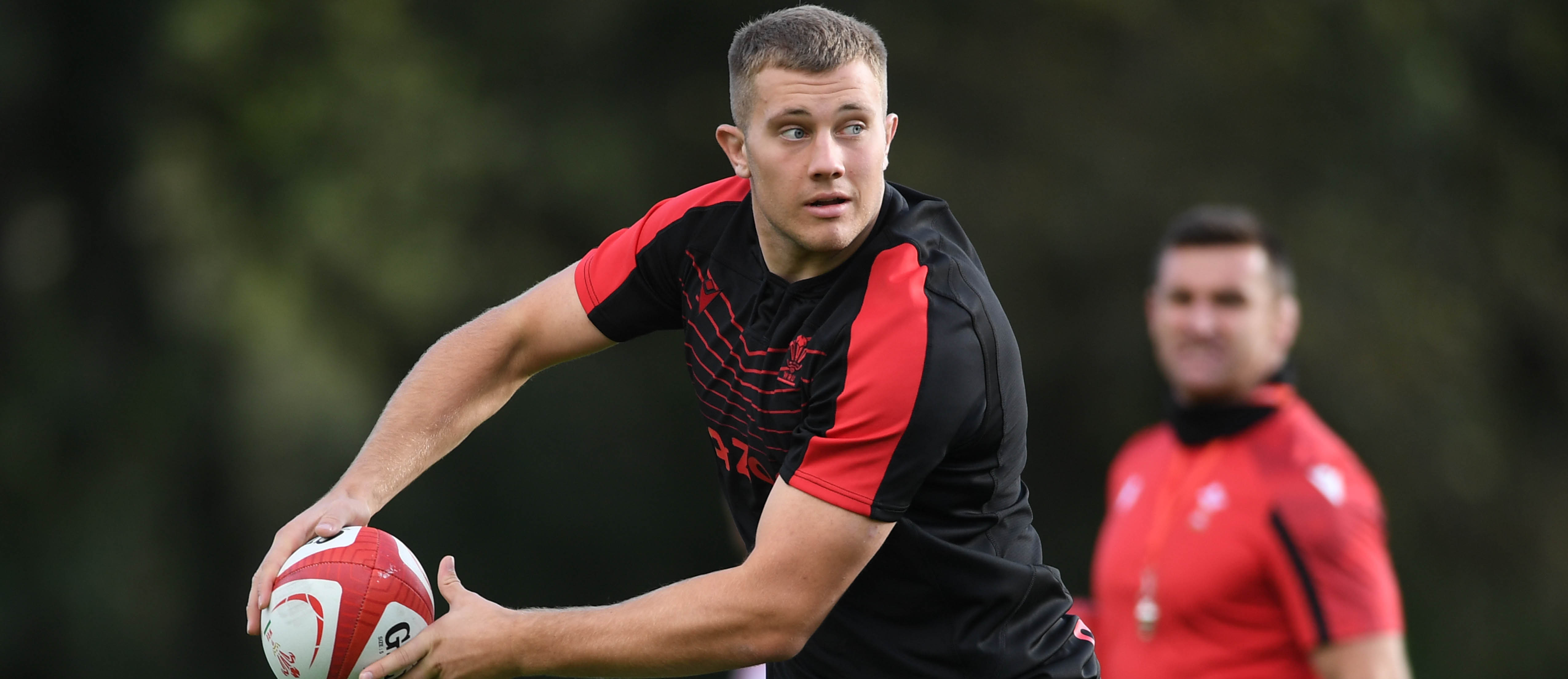 Dragon News : Carter set for world champions challenge