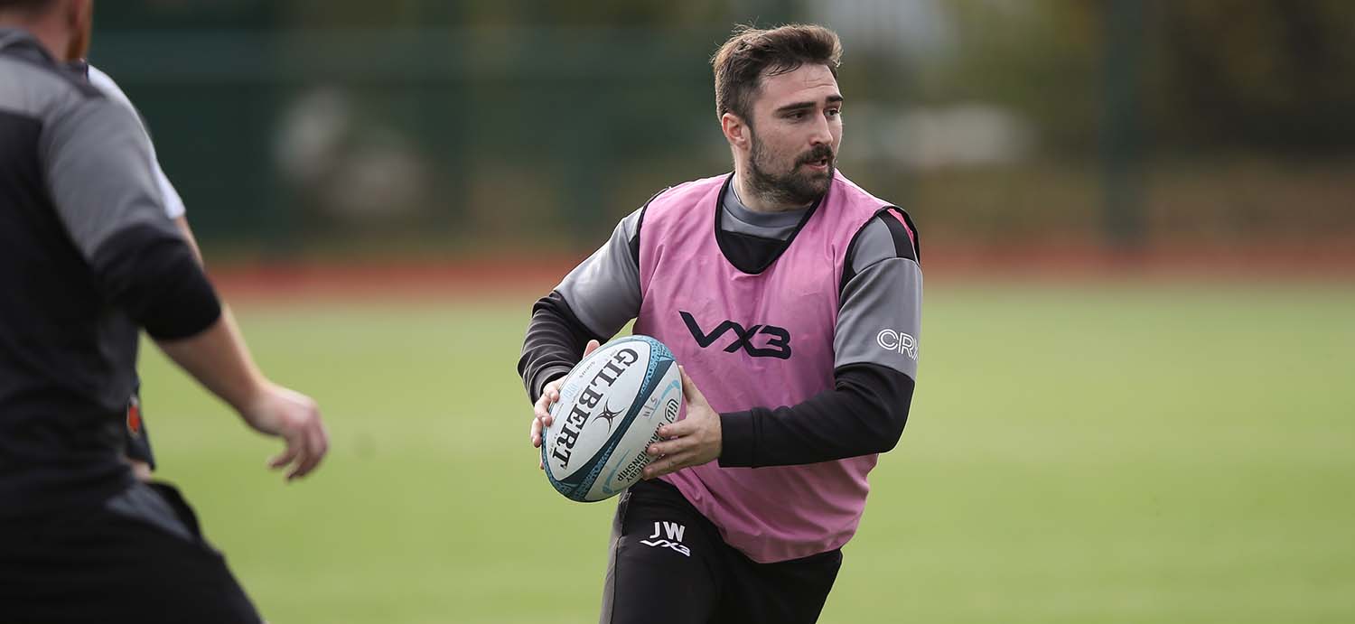Dragon News : Ryan Makes Three Changes for Scarlets Clash