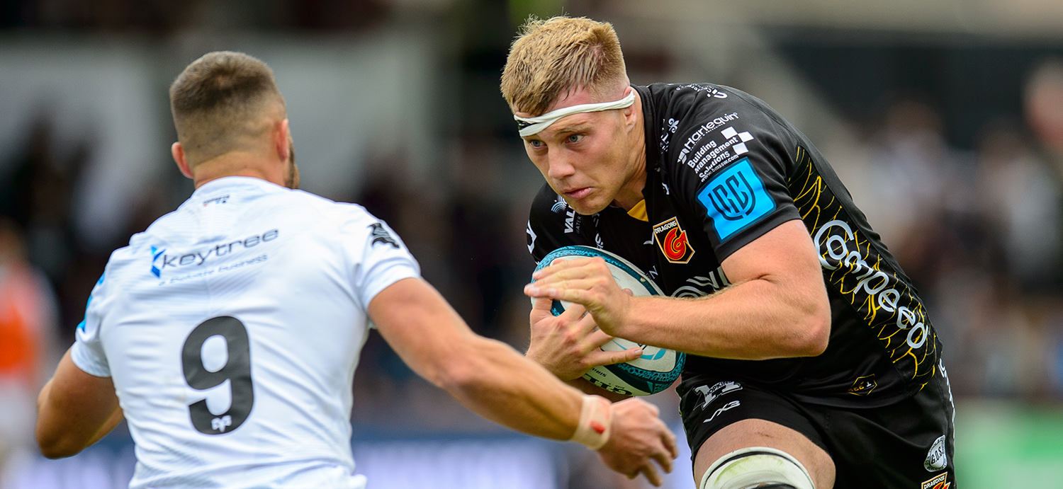 Dragon News : Carter returns for Scarlets derby