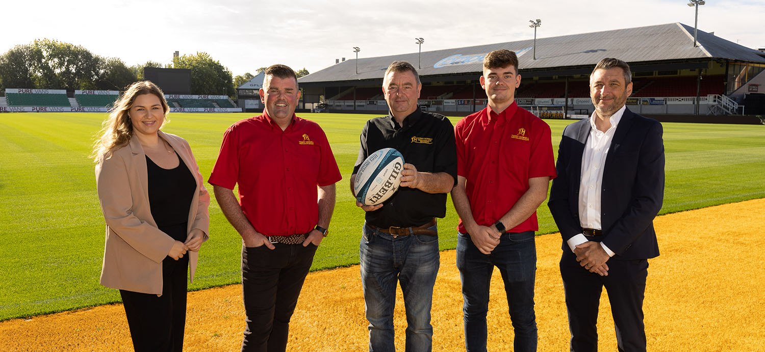Dragon News : Dragons announce partnership with Terry Howell