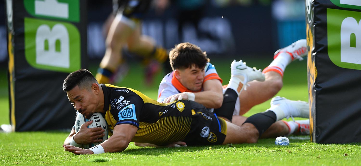 Dragon News : Late opening day defeat for Dragons