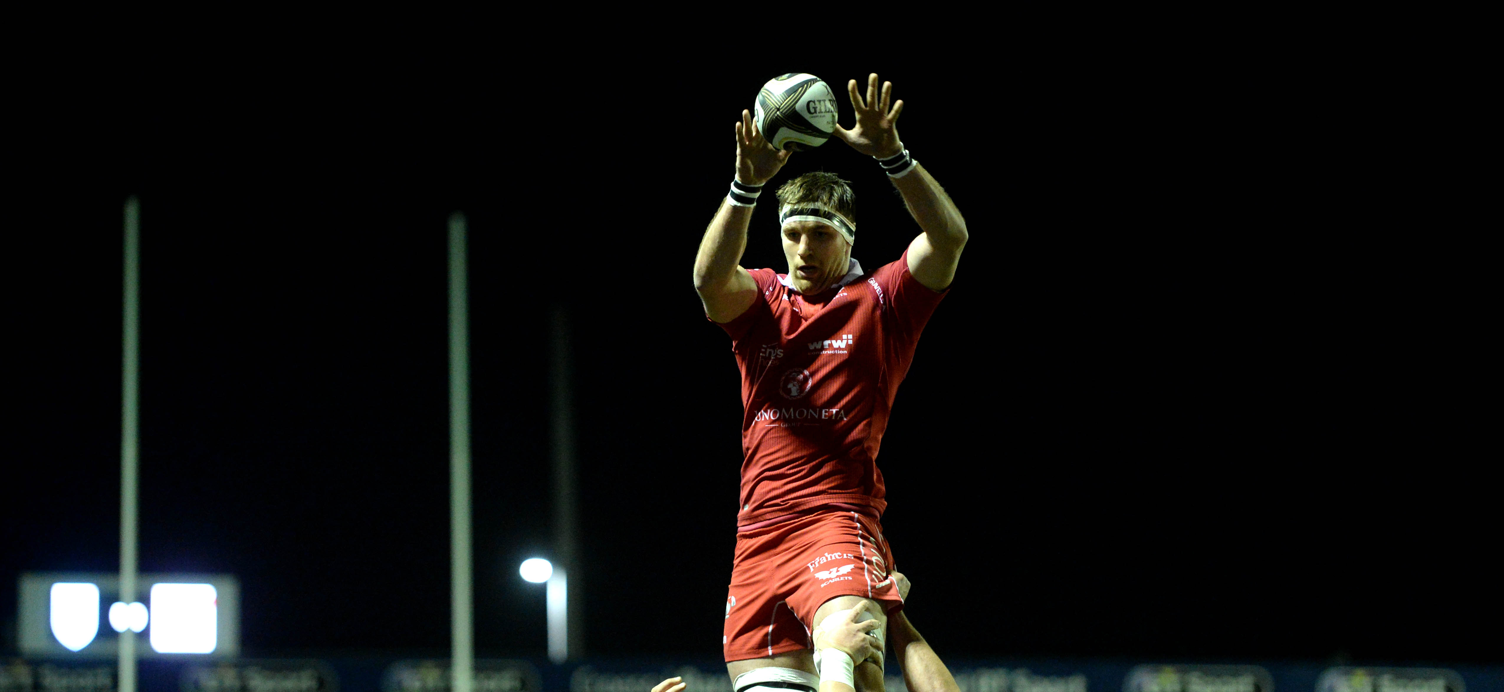 Dragon News : Lock ace Cummins to become a Dragon