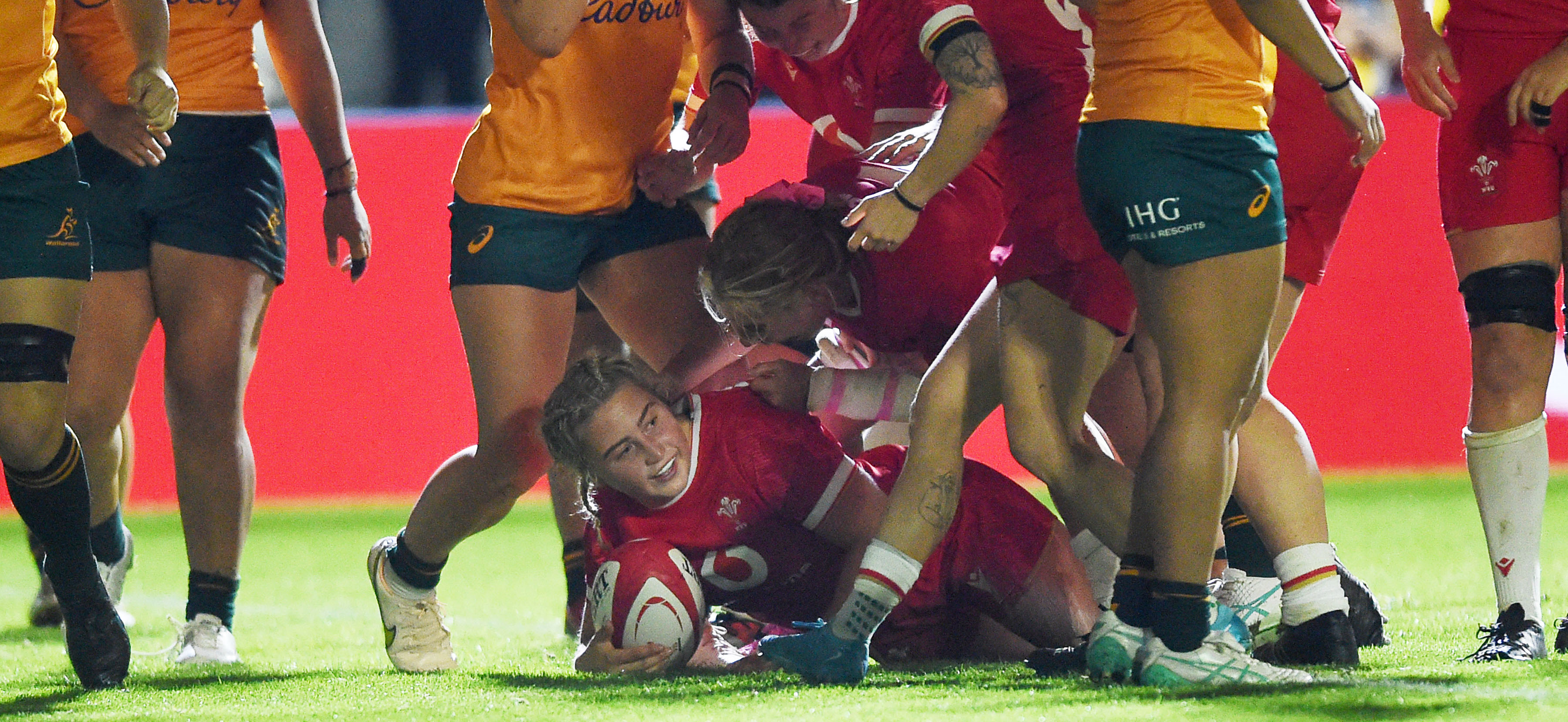 Dragon News : Lynn names extended W6N training squad