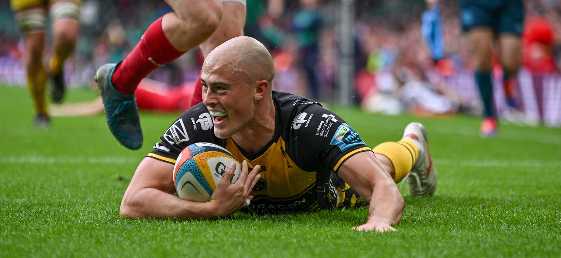 Dragon News : Jared Rosser Signs New Deal