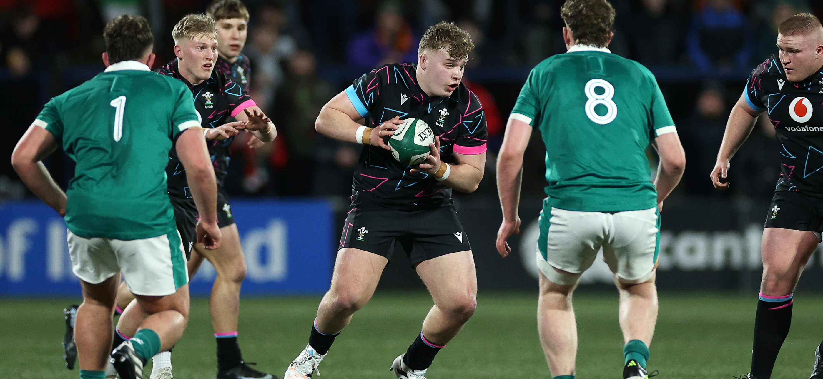 Dragon News : Tuckley: From round ball to oval