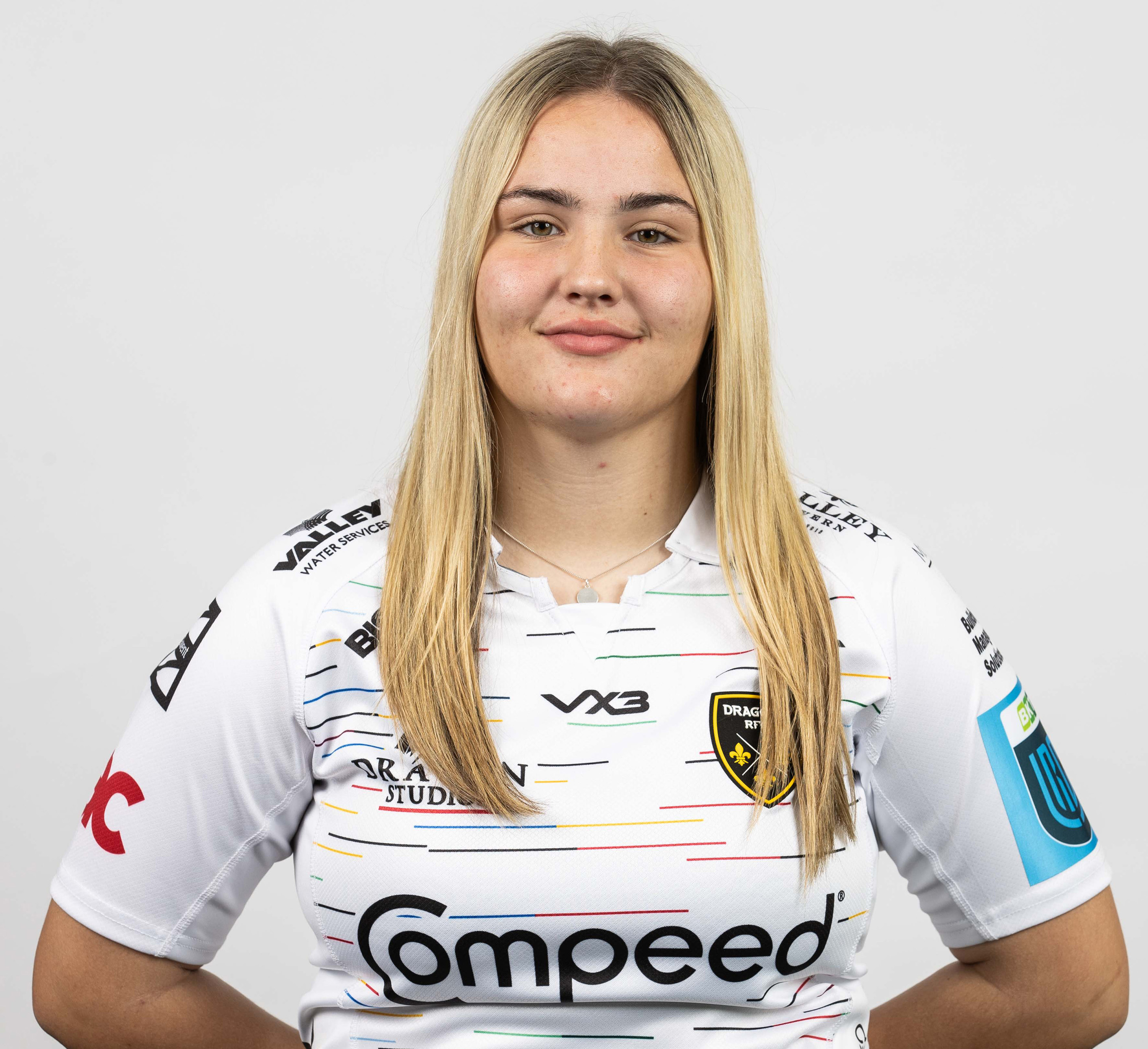 Chloe Thomas-Bradley | Dragons Player