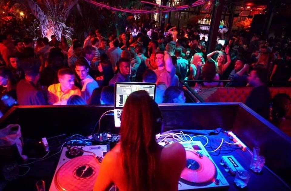 The DL Lounge Friday Night's General Admission 2023 Tickets Boletos at ...