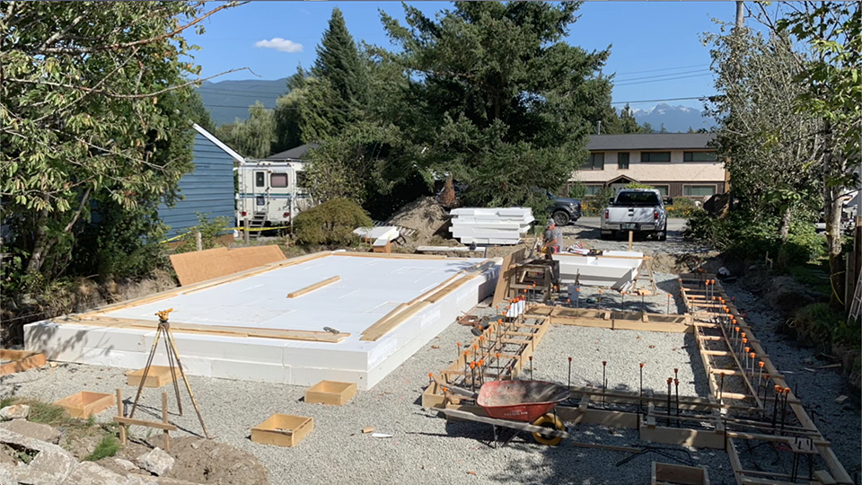 2 Foot Thick Foam Raft Foundation