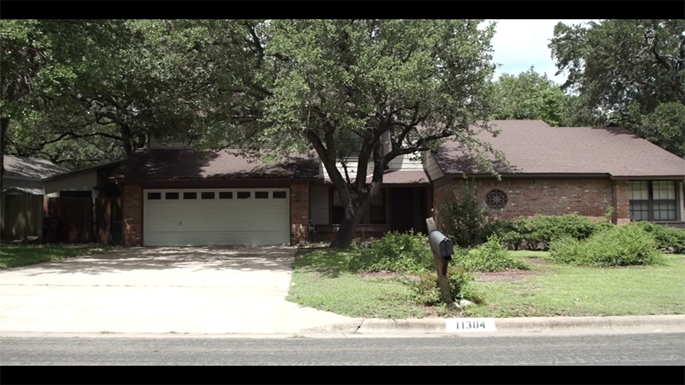 REAL Remodels: I Bought This Crappy 1970’s House