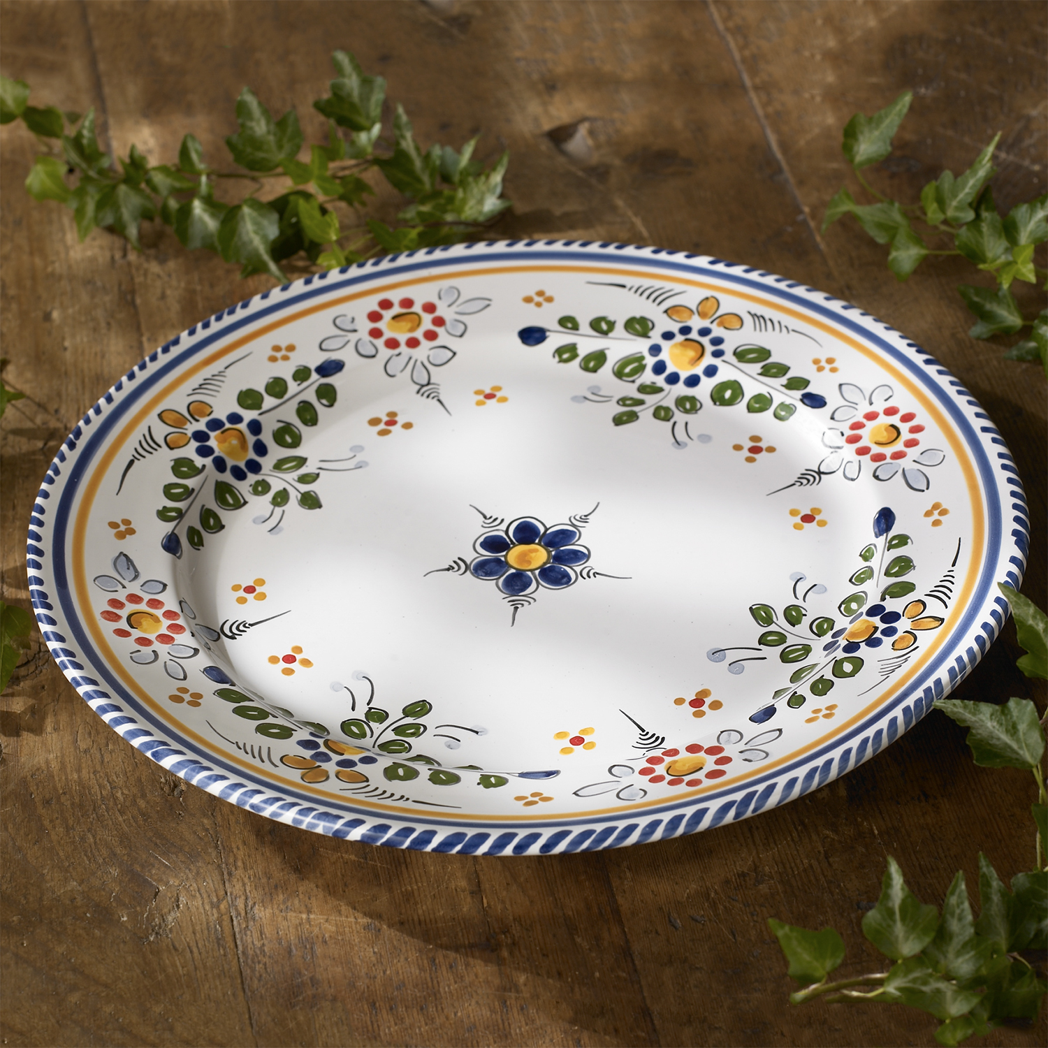 Shop Flor Design Dinner Plate - 11 inches Online | La Tienda
