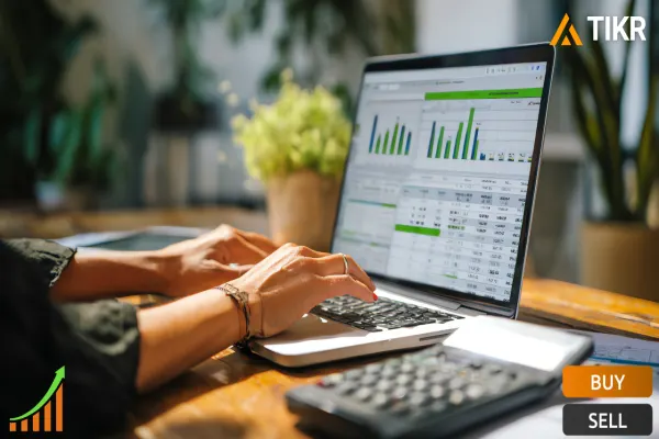 Figma Stock Rises Over 4% On Strong AI-Powered Guidance | TIKR.com