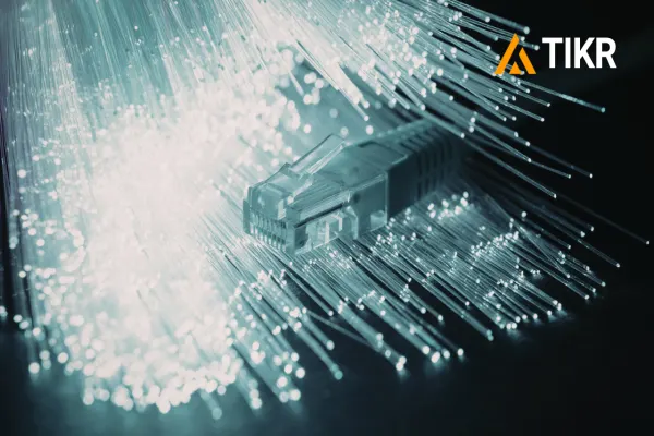 Corning Rose 11% Today on Amazon’s AI Fiber Deal. Here’s Where the ...