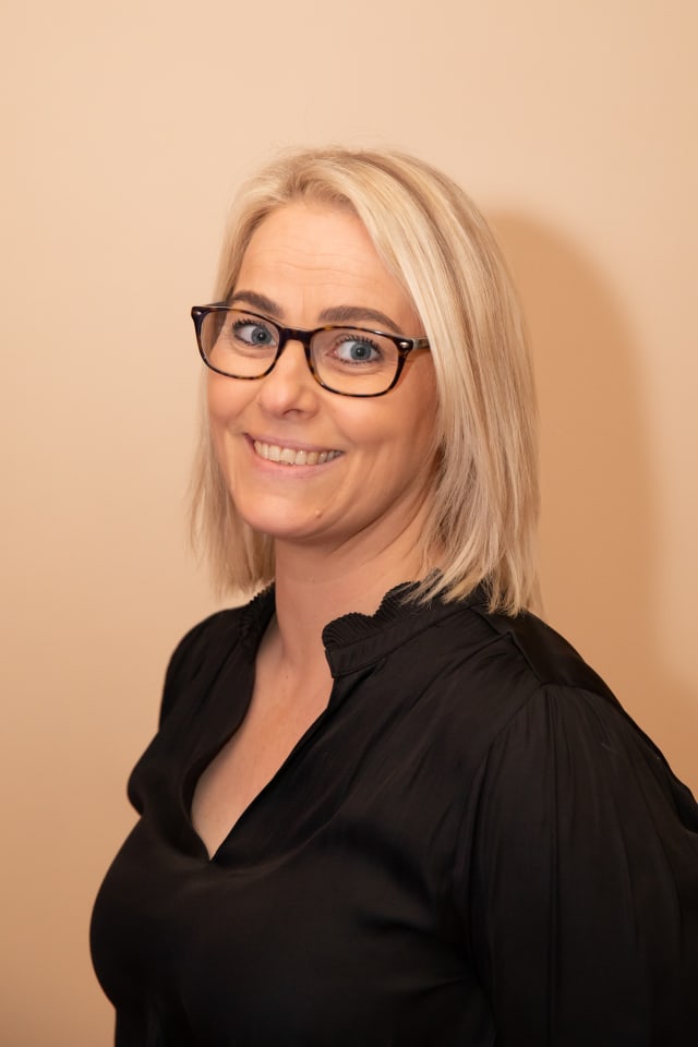 Ópus Studio Selfoss - Bókaðu á netinu með Noona