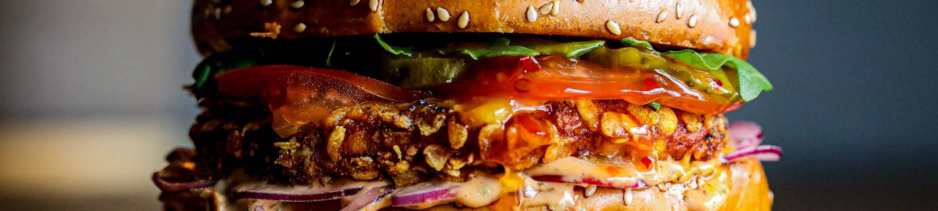 Lu's Burger Hanau Delivery - Order online | Lieferando.de