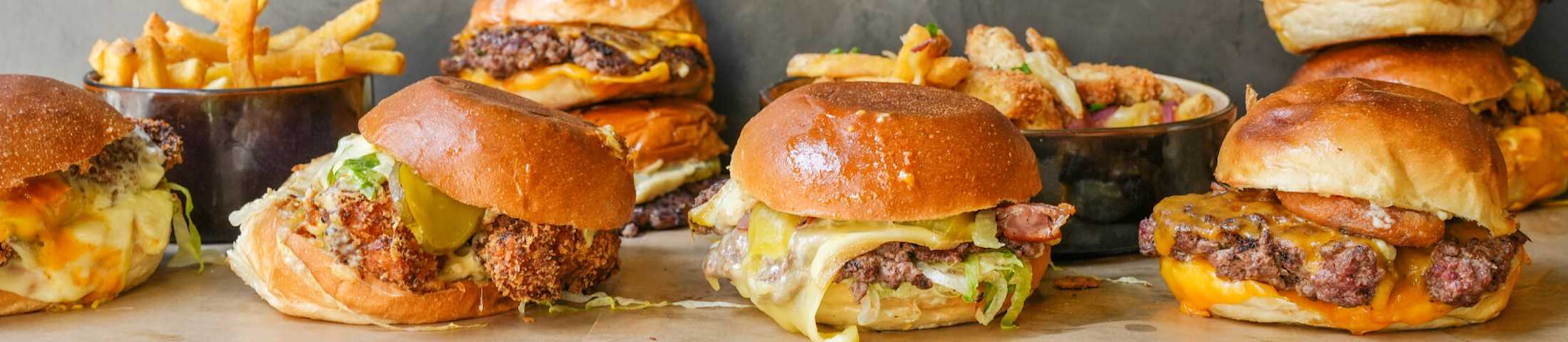 7 Star Burger Mainz Delivery - Order online | Lieferando.de