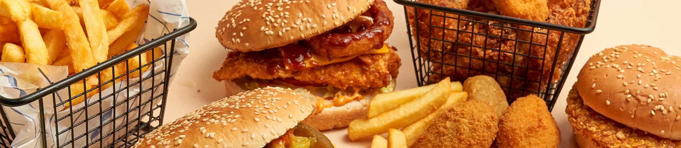 Rooster Fried Chicken Gießen - Храна за вкъщи | Lieferando.de