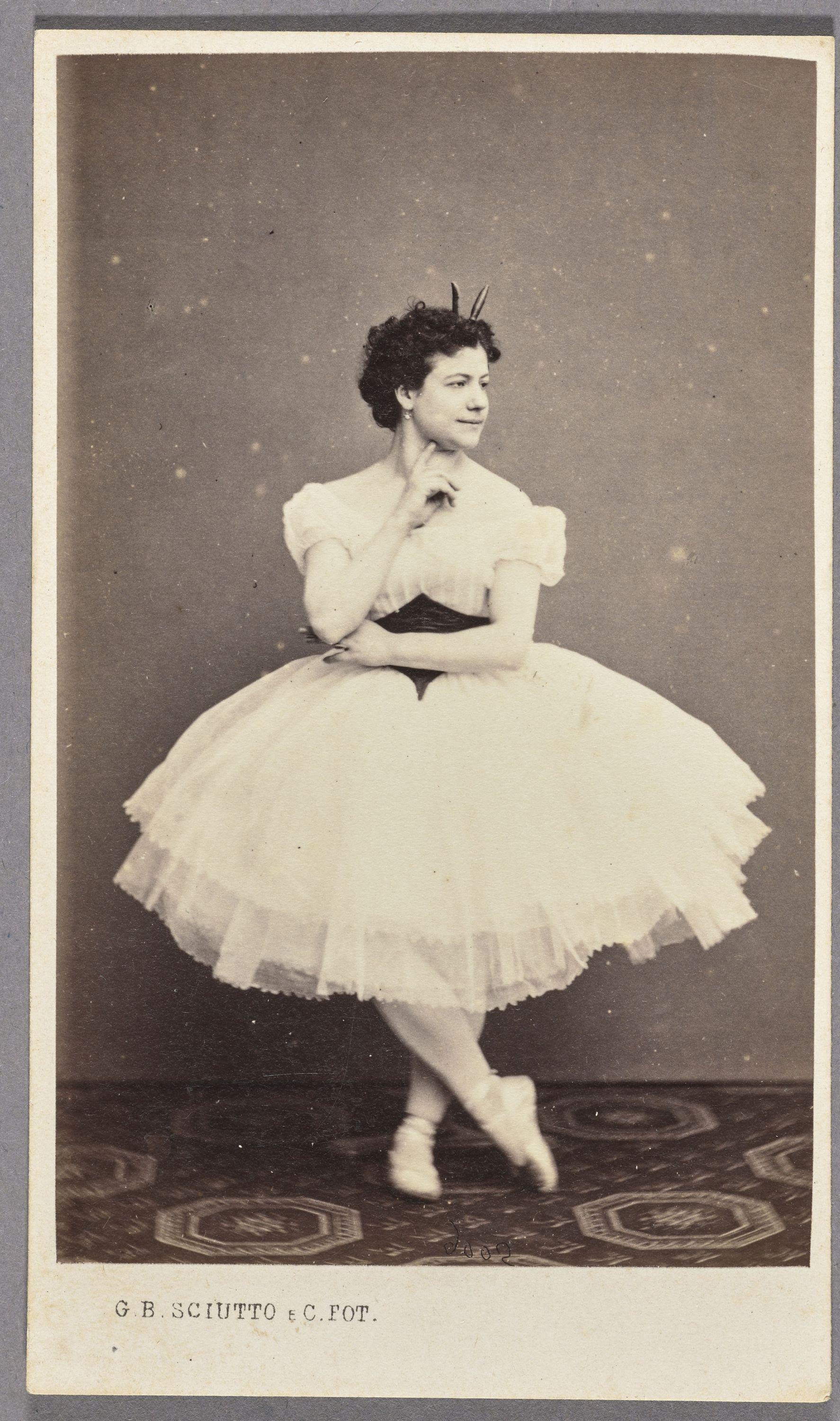 Sammlung | Die Tänzerin Carolina Pochini (1835-1901)