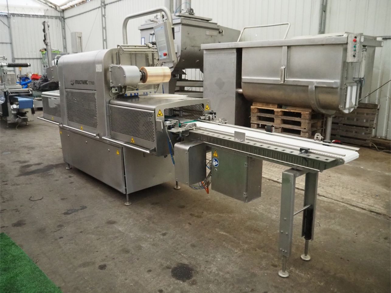 Multivac T-700 packaging machine - Packing machines - Food Machinery Zone