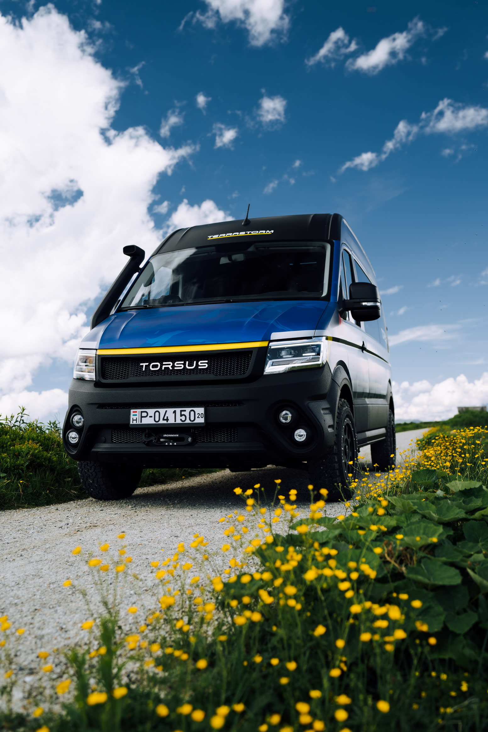 TORSUS Buses | High-Quality Photos and Videos