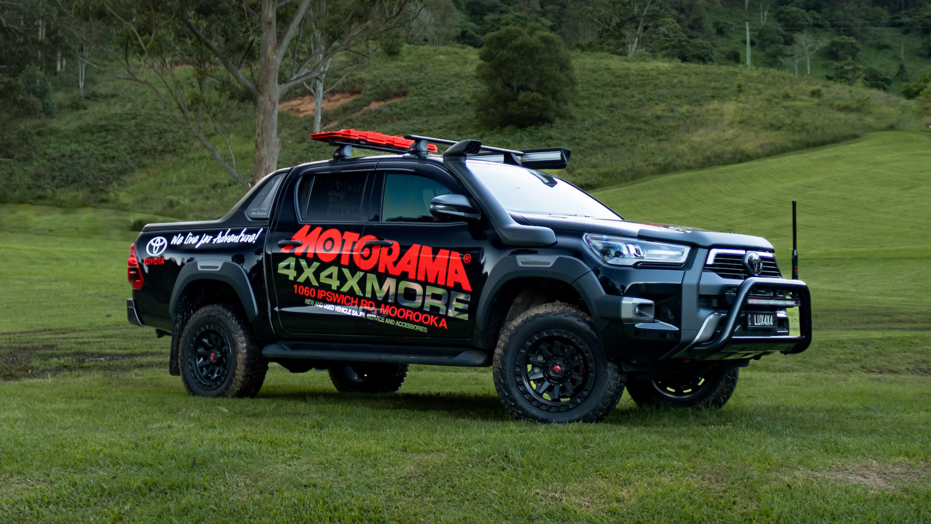 Toyota HiLux Rogue (MY22) | 4x4xBUILD | Motorama | Motorama Toyota