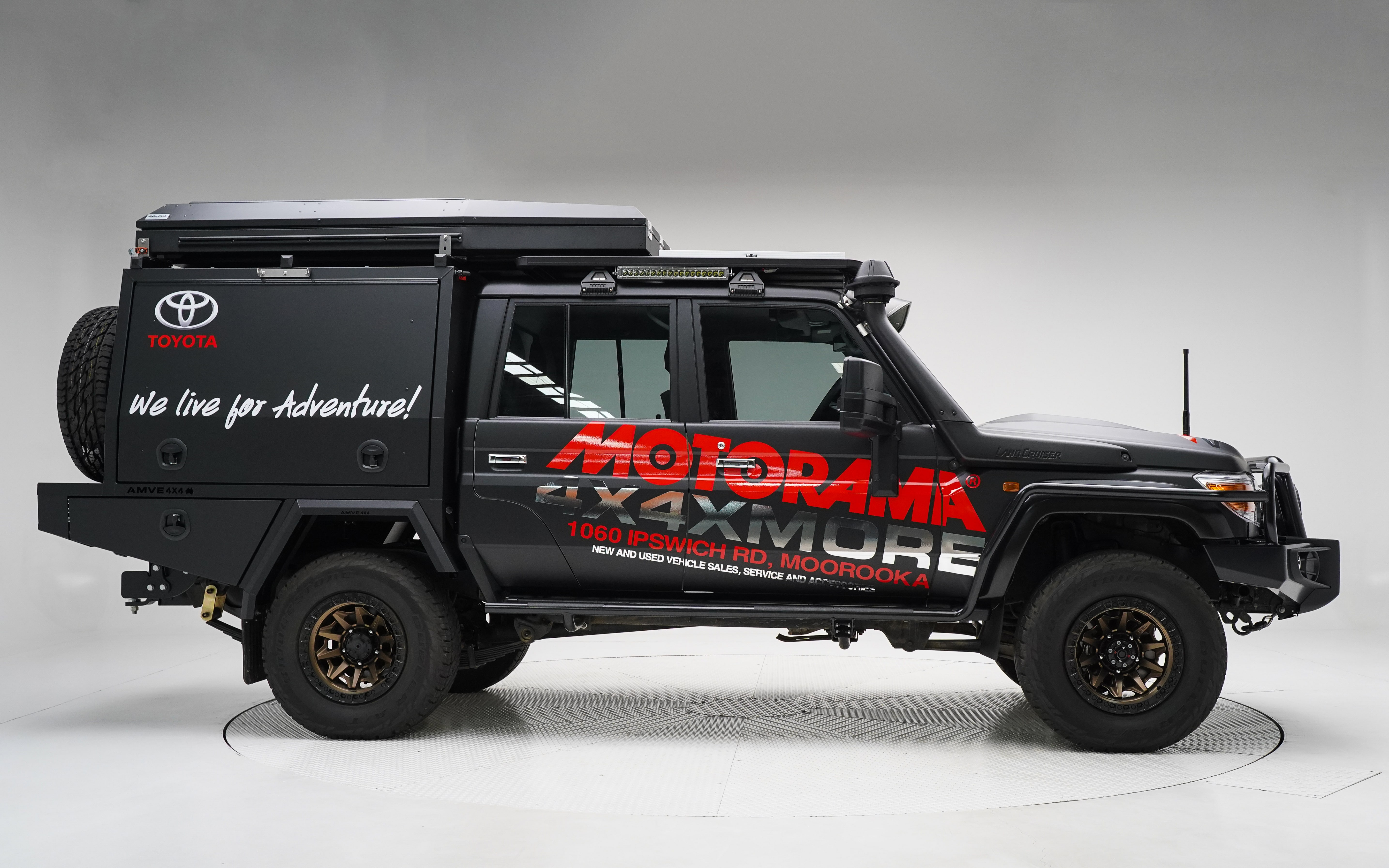 Off Road 4x4 Land Cruiser Toyota Land Cruiser Suv/off Road/pick Up