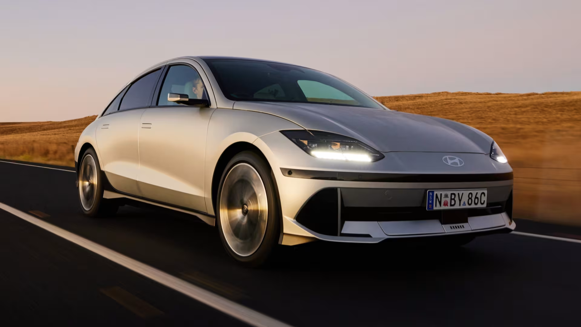 Unveiling the Upgraded Hyundai Ioniq 6: A Contemporary Marvel in ...