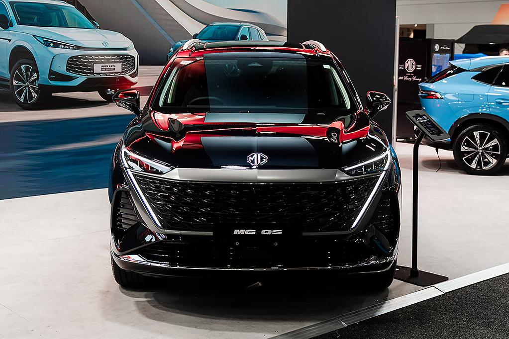 MG Set to Revolutionize the Aussie SUV Market with New Super Hybrid ...