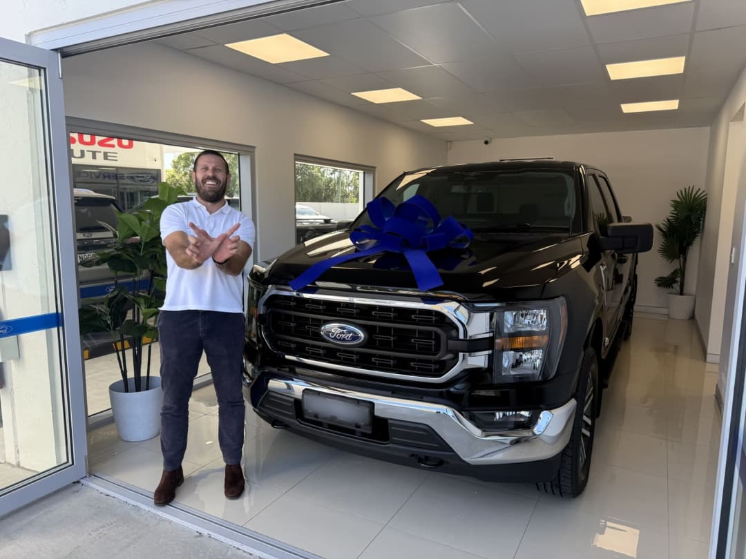 Andrew Dincsoy | Ford Sales Executive | Victory Group | Victory Auto World