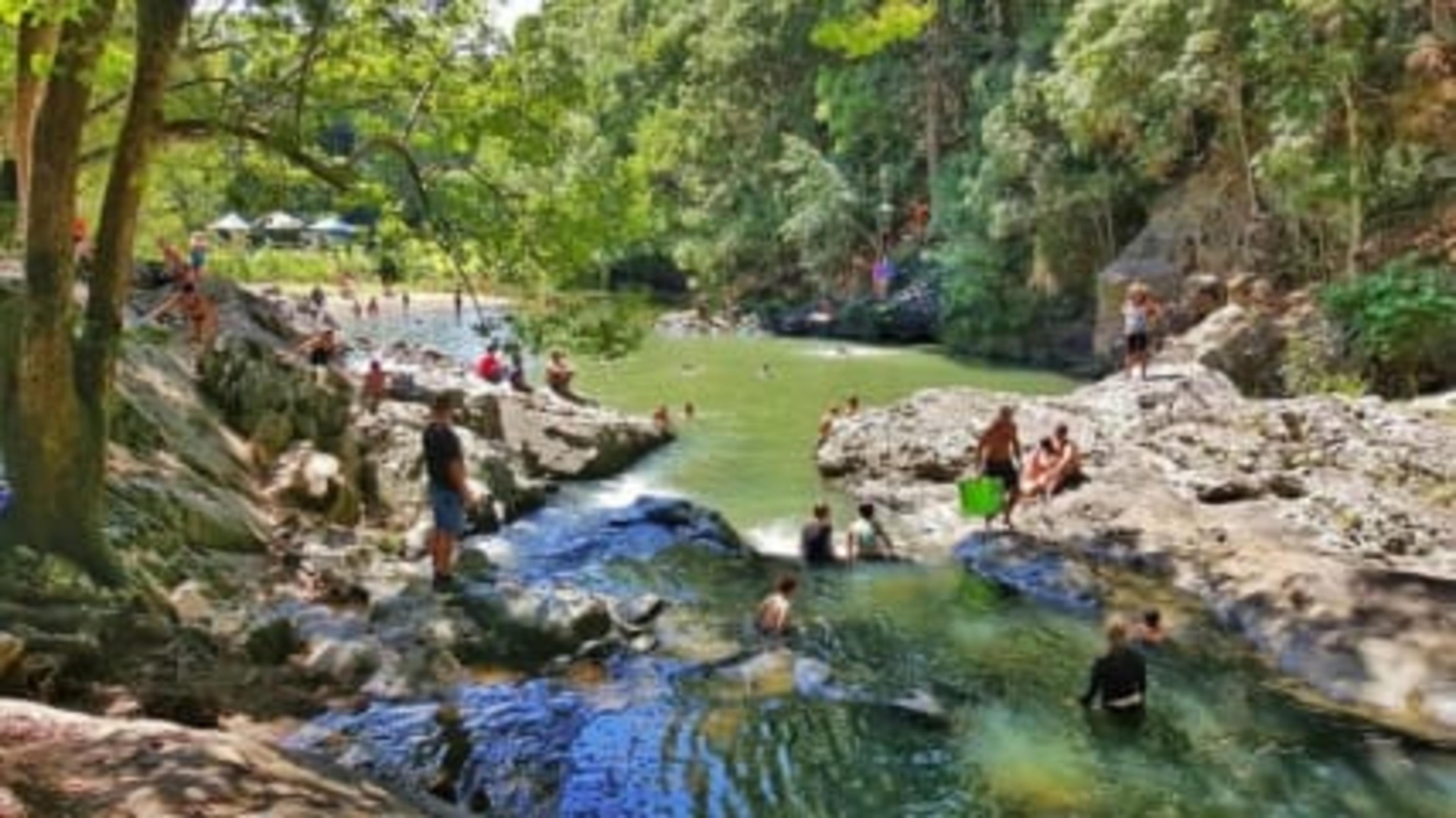 Top 3 Freshwater Rock Pools Near Brisbane | Motorama