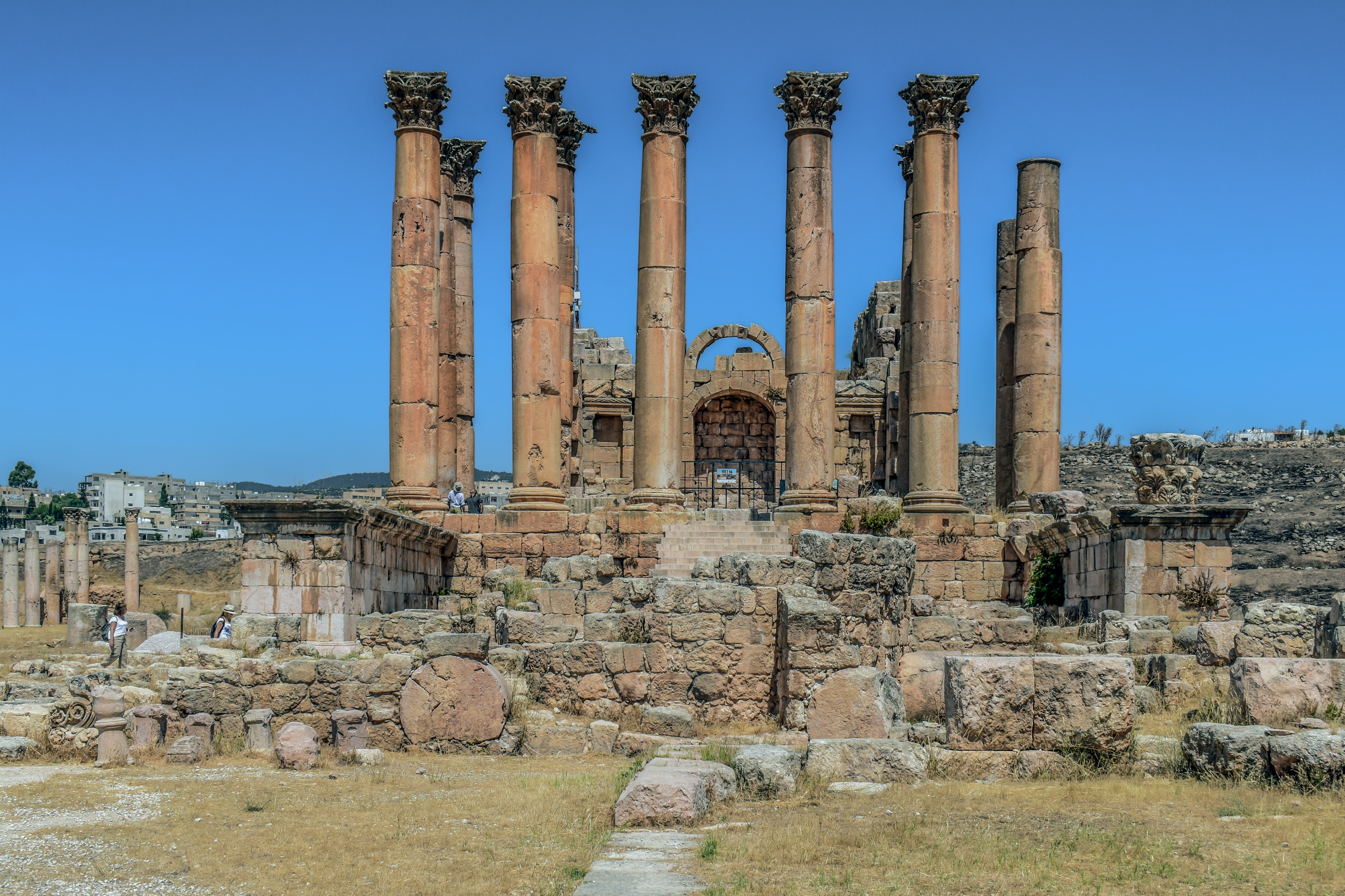 Explore the ancient ruins of Jerash - live online tour from Jerash