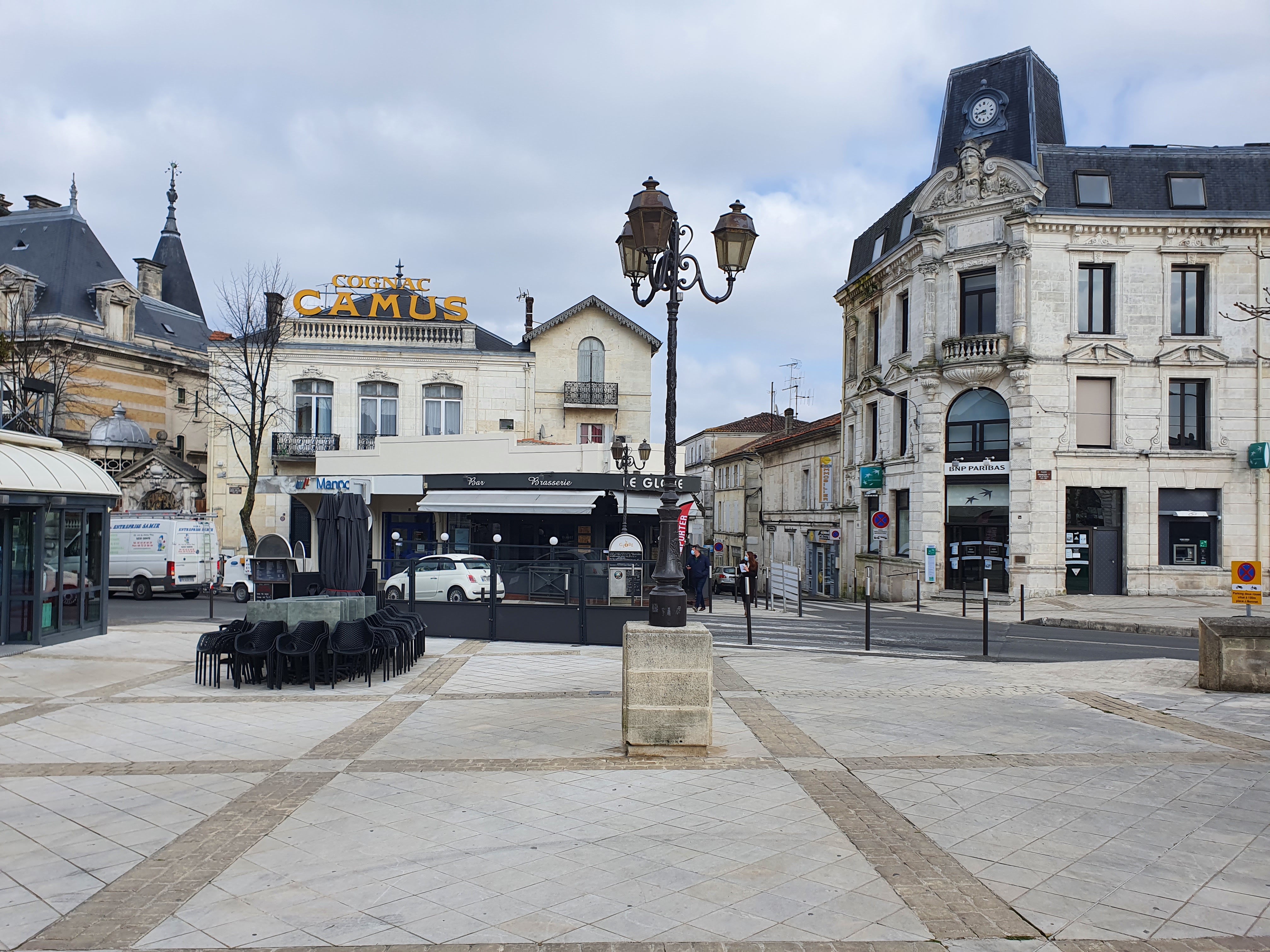 All about Cognac: the town and its famous brandy - live online tour ...