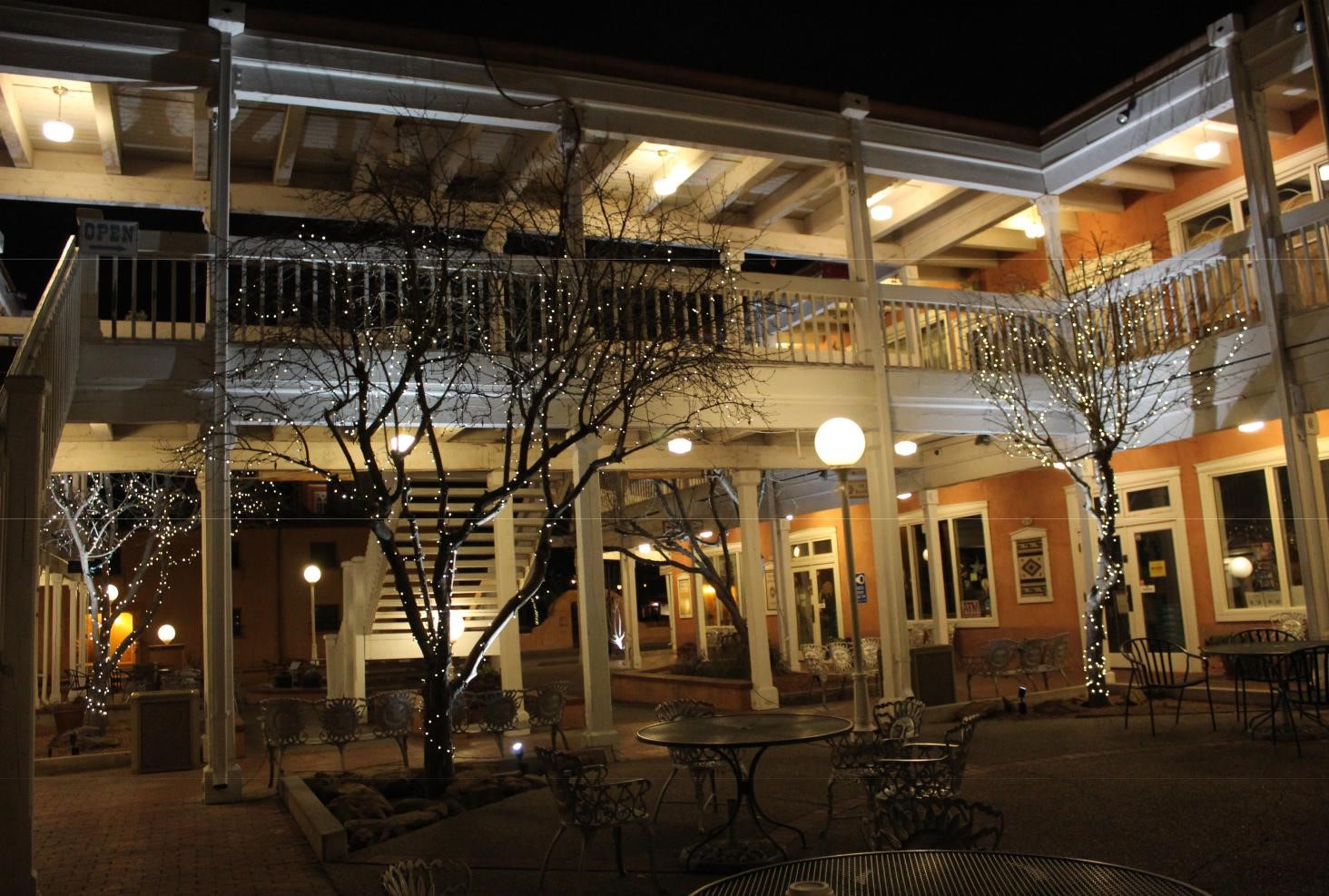 Ghost Tour of Old Town Albuquerque - live online tour from Albuquerque