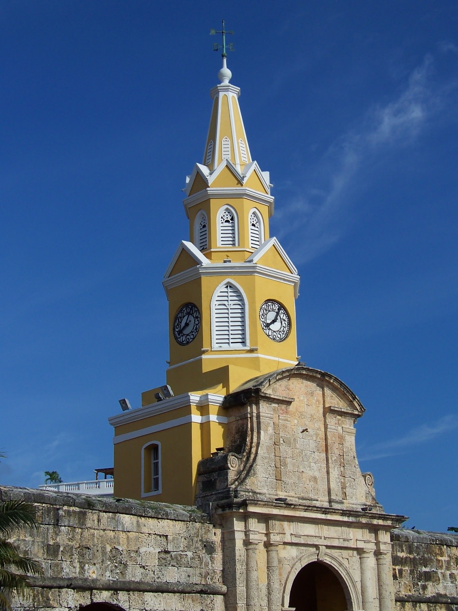 Visit the Walled City of Cartagena - live online tour from Cartagena