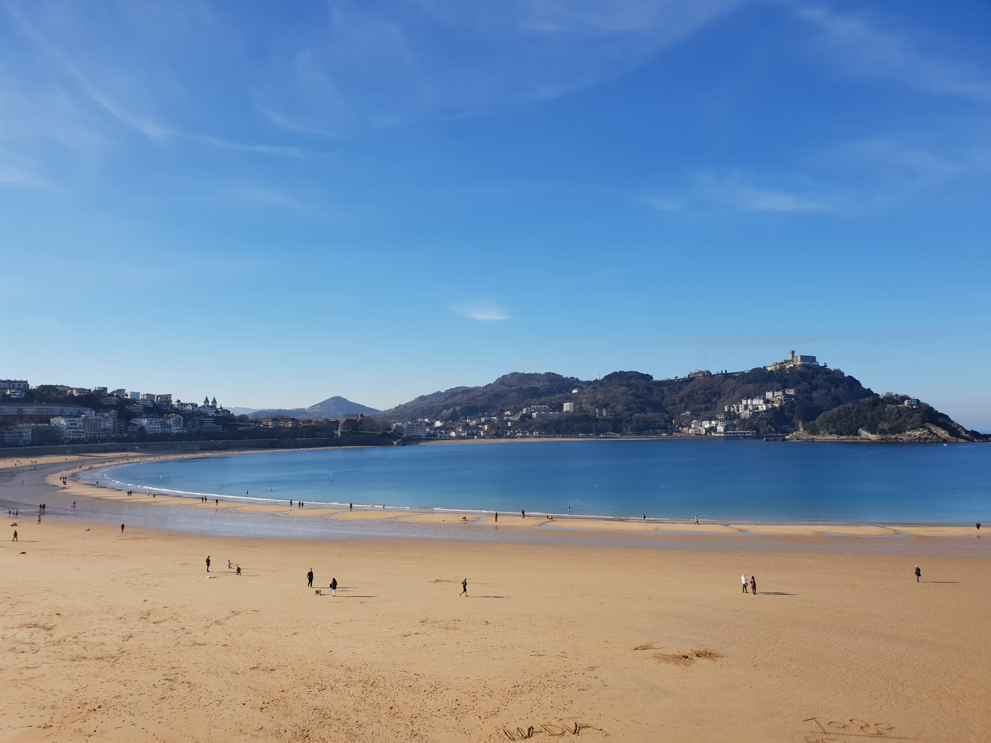 Stroll Through The Coastal City Of San Sebastian - live online tour ...