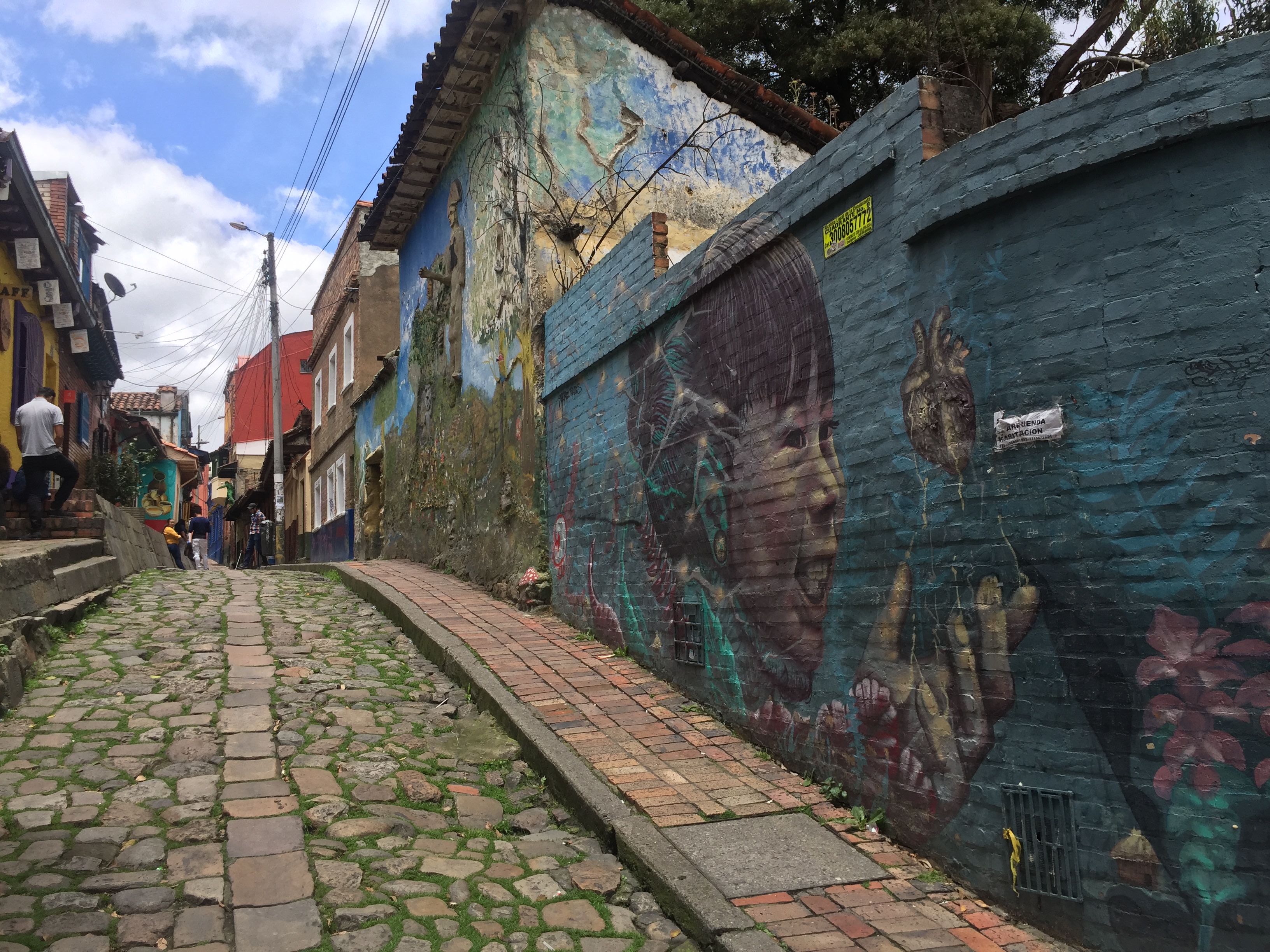 Explore The Iconic Landmarks Of Bogota - live online tour from Bogota
