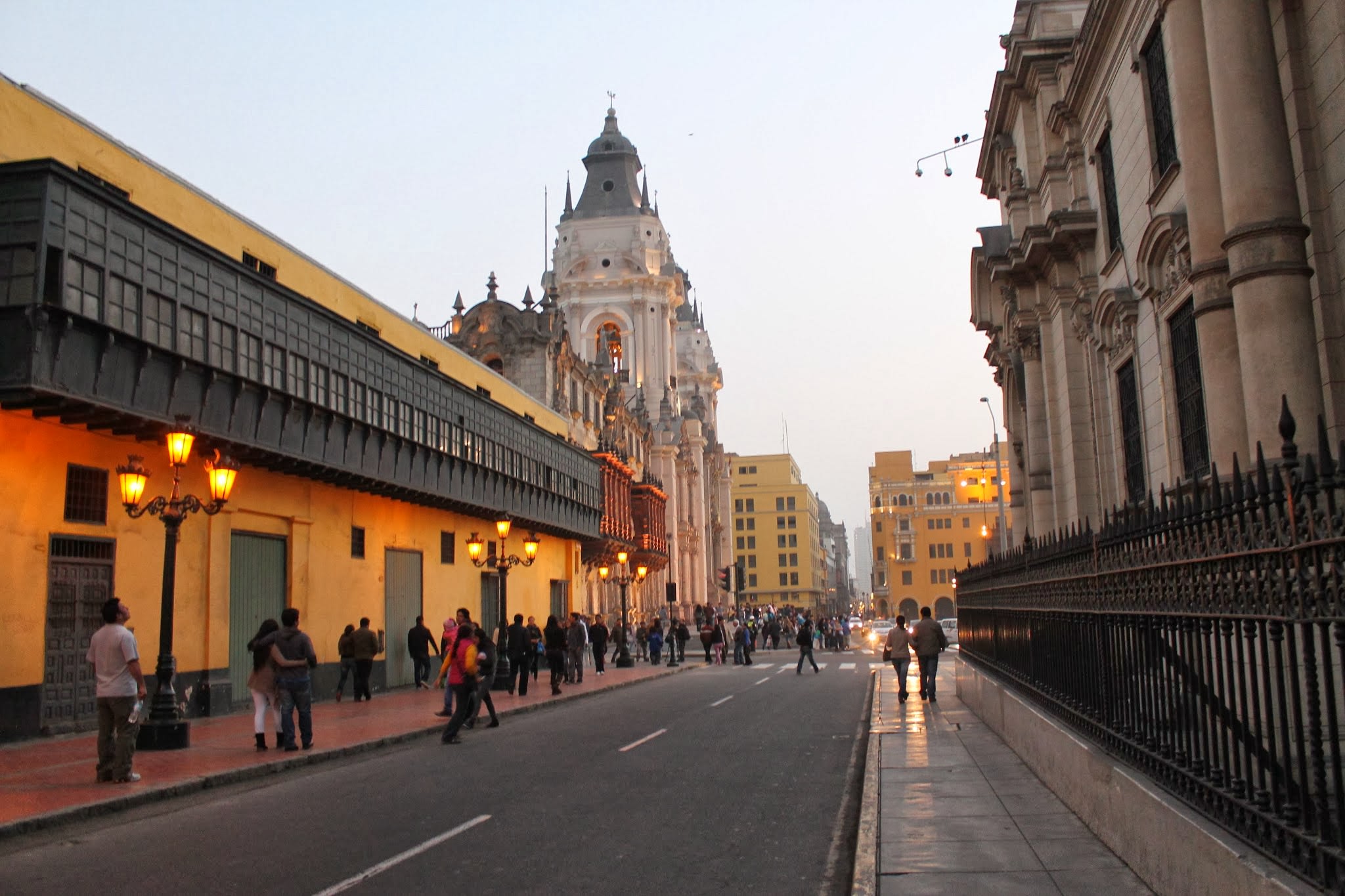 Walk Around the Historic Town of Lima - live online tour from Lima