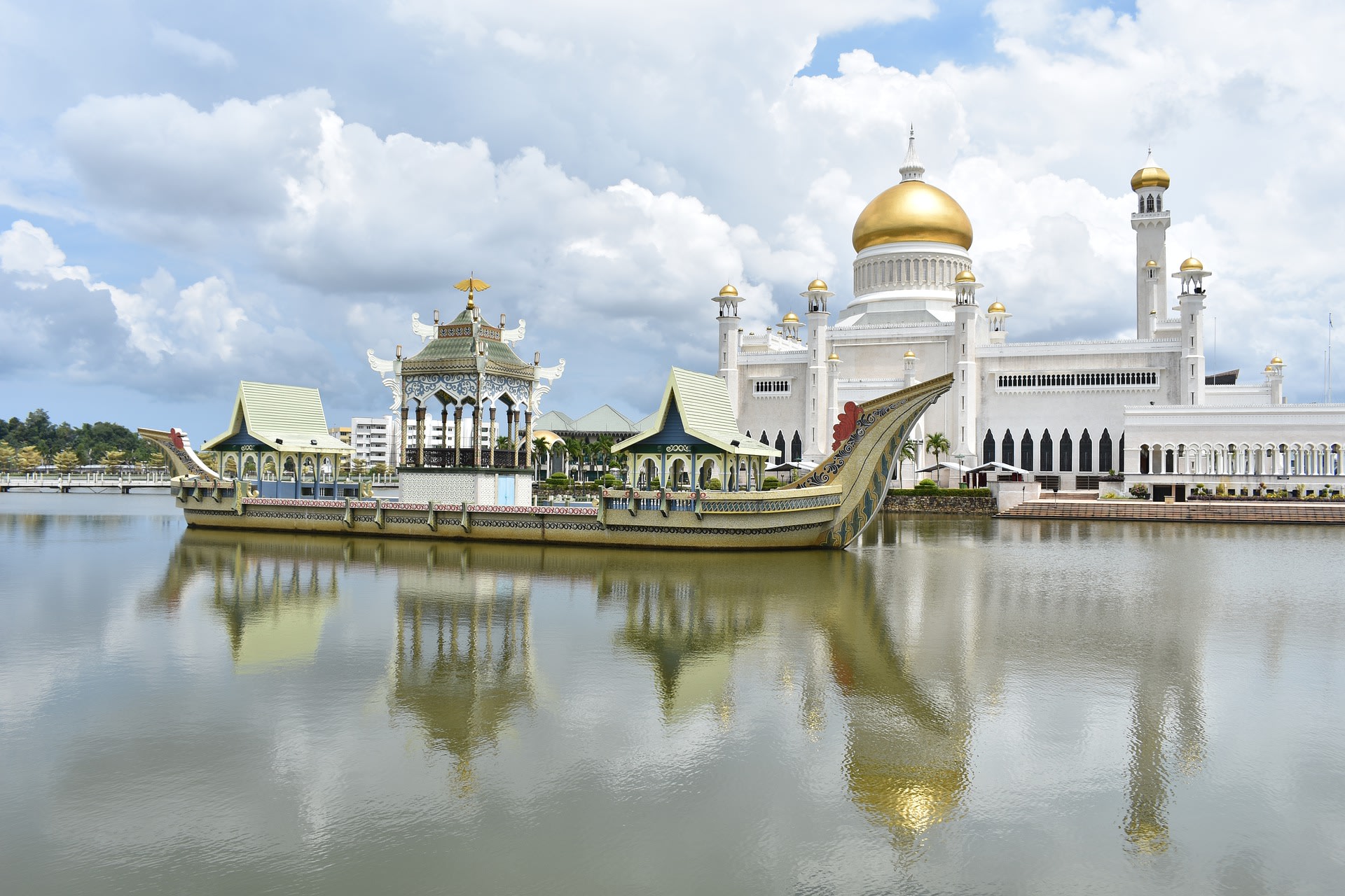 Bandar Seri Begawan - 4 hours Private Tour Package | Culture, History ...