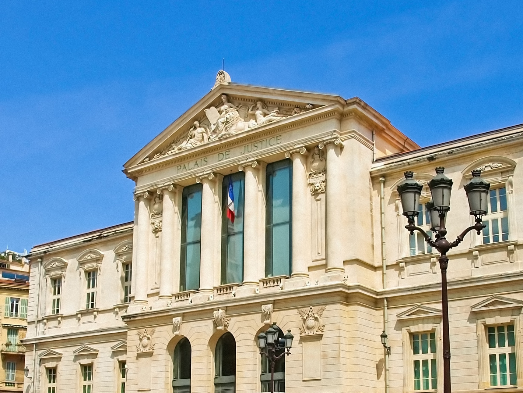 Palais de Justice | Nice Private Tours | Travel Curious