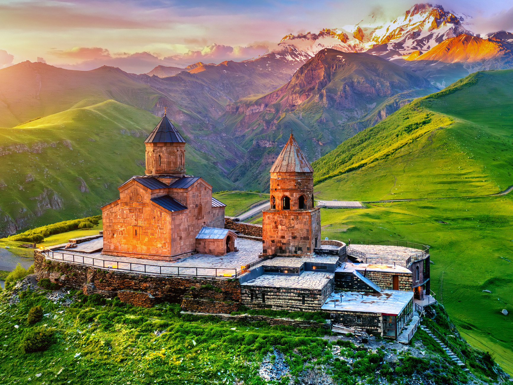 Stepantsminda | Tbilisi Private Tours | Travel Curious