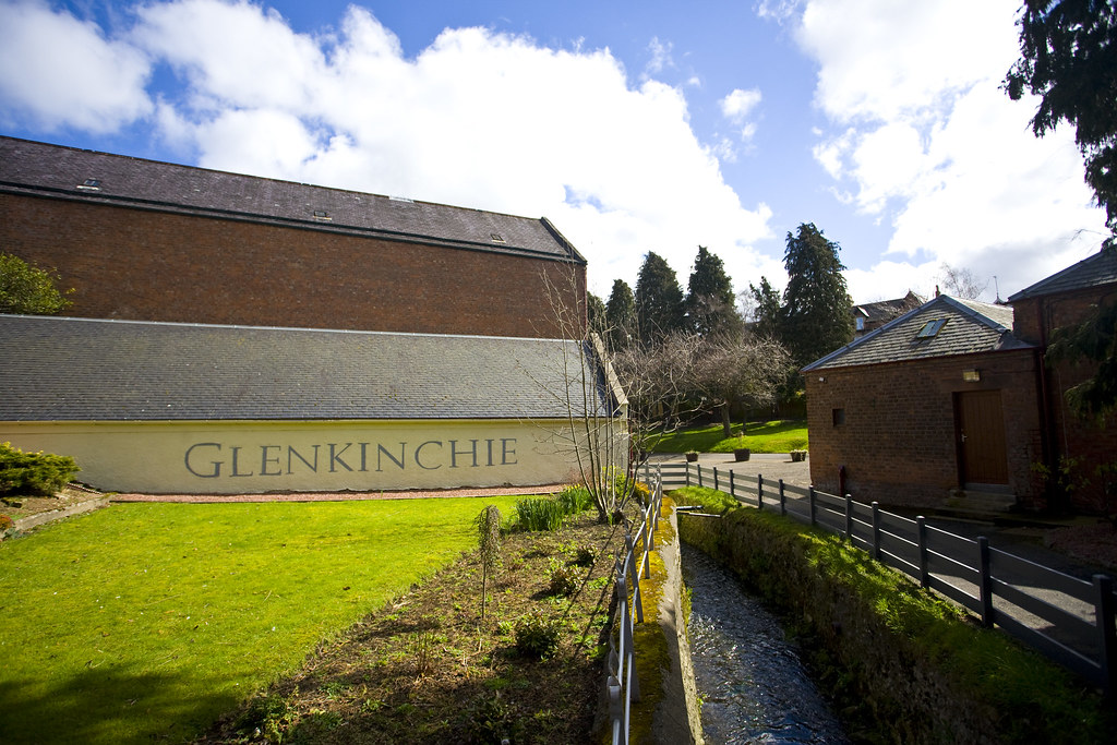 Glenkinchie Distillery Tours | Edinburgh Tours | Touriocity.com