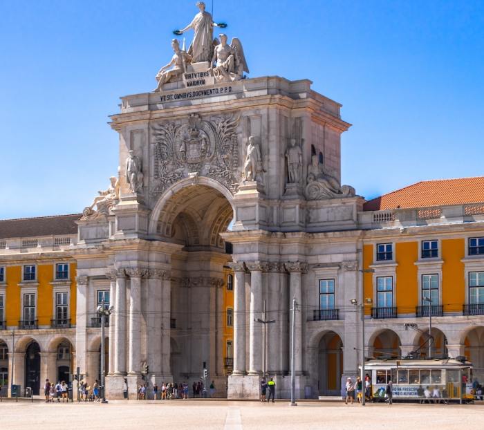 Lisbon City Highlights, Local Guide. Half & Full Day, Private