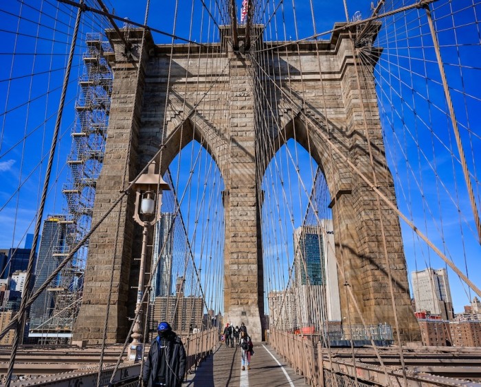 NY Helicopter Tour: Manhattan & Brooklyn (Heliport Fees Incl.)