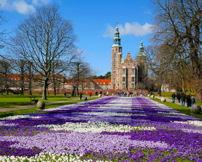 Walk & Canal Tour: Copenhagen Highlights + Changing of the Guards